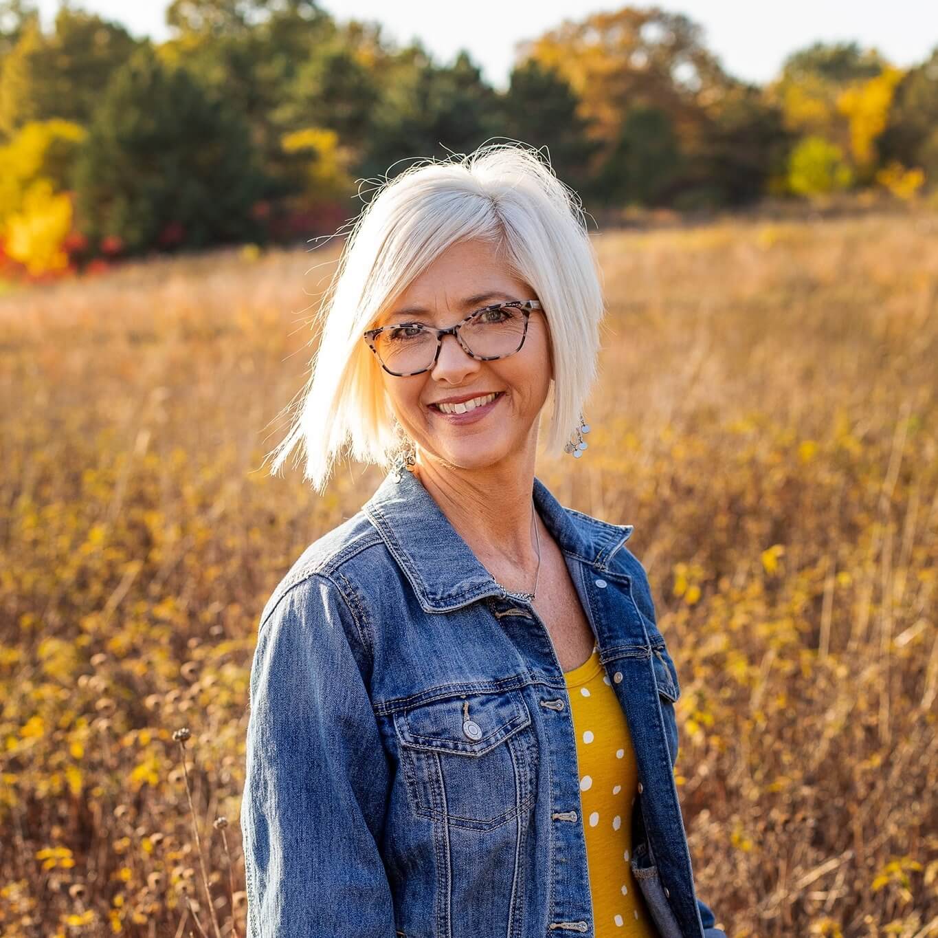 Meet Chellie - Art From My Table